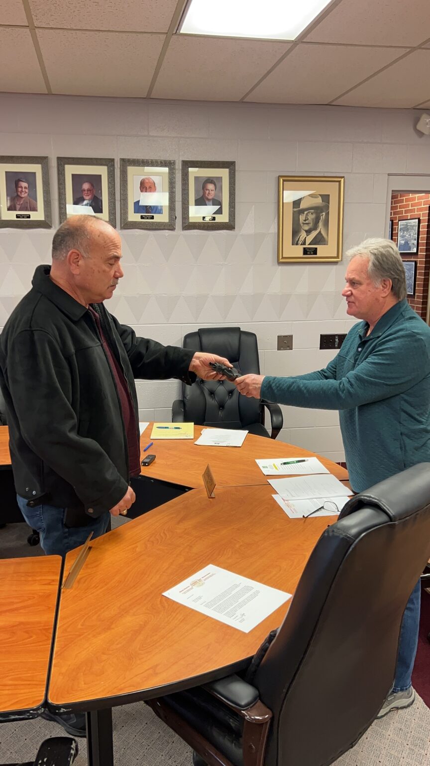 Retired Knox City Police Chief Honored at Knox City Council and Board ...