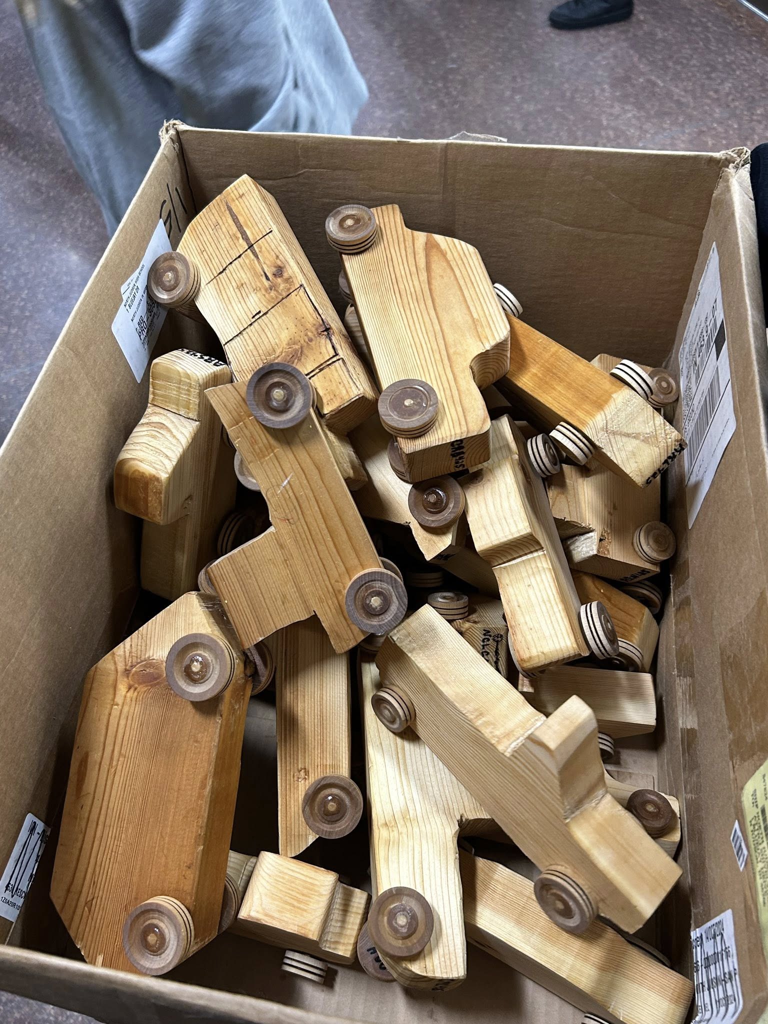 North Judson Middle Schoolers create wooden toy cars for children in ...